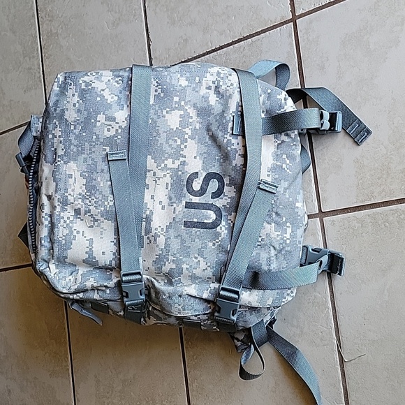 U.S. Army | Bags | New Us Army Molle Ii Medic Bag Backpack With ...